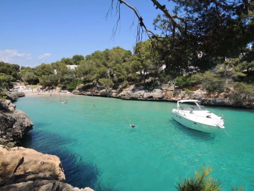 Conheça os diferentes tipos de popa e suas características | Marina ...