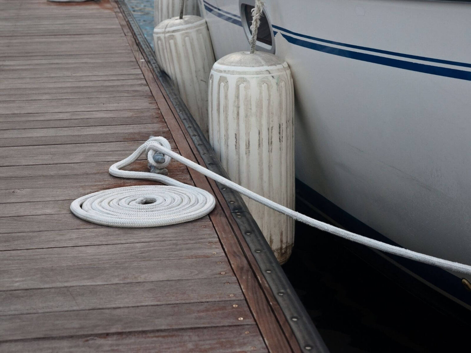 Como atracar com segurança? 10 dicas! | Marina Imperial